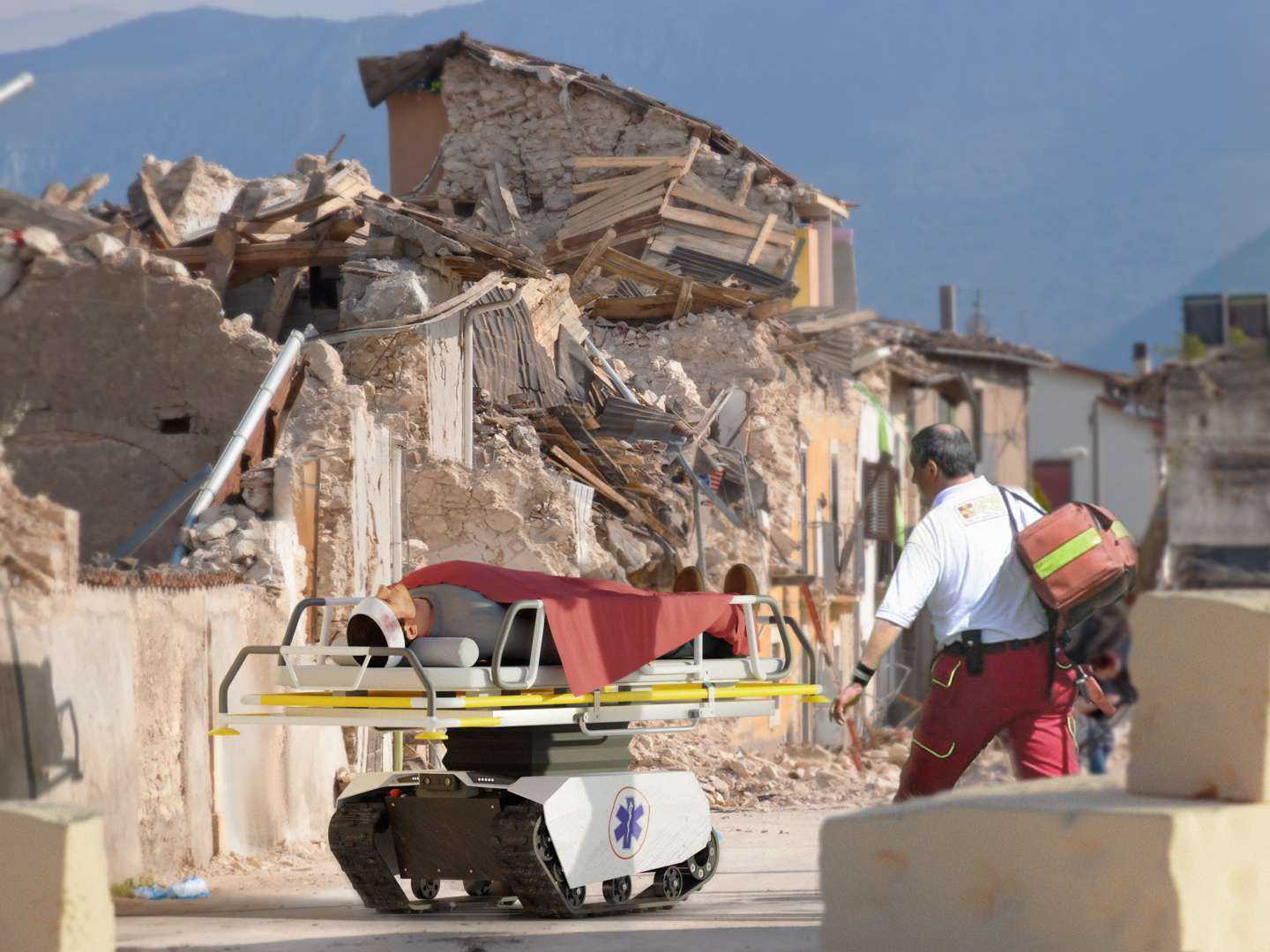 TrackReitar Medical: A Rescue Robot - LeoTronics Robotics